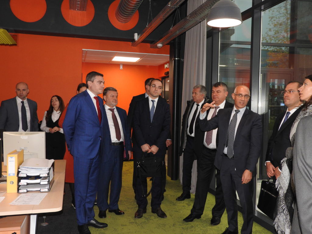 International development - eXcent - Concepteur & intégrateur de ...